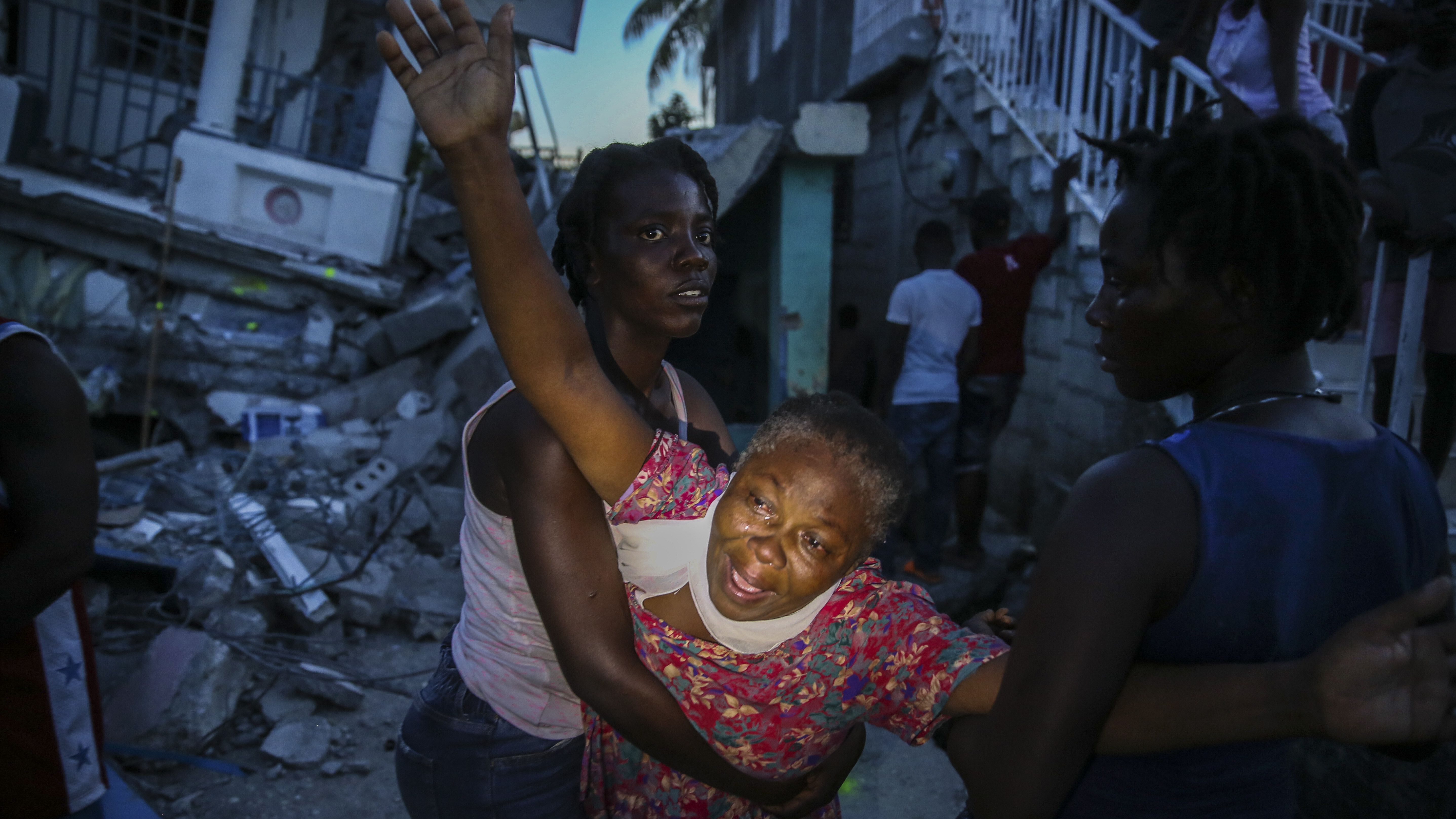 Photos: Aftermath Of Haiti Earthquake : The Picture Show : NPR