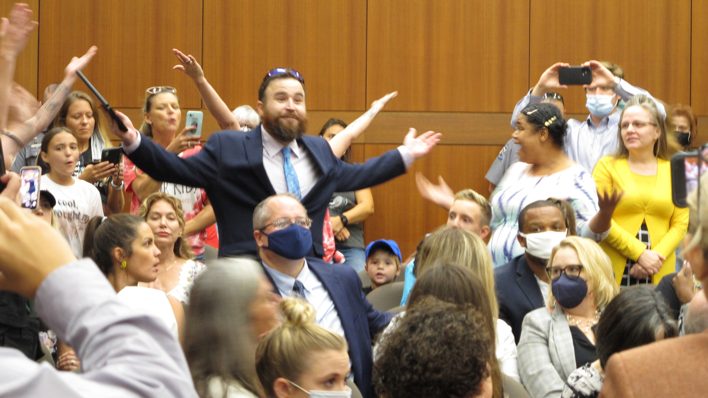 'Mask Wars' Are Erupting In Schools As Students Return : Back To School ...