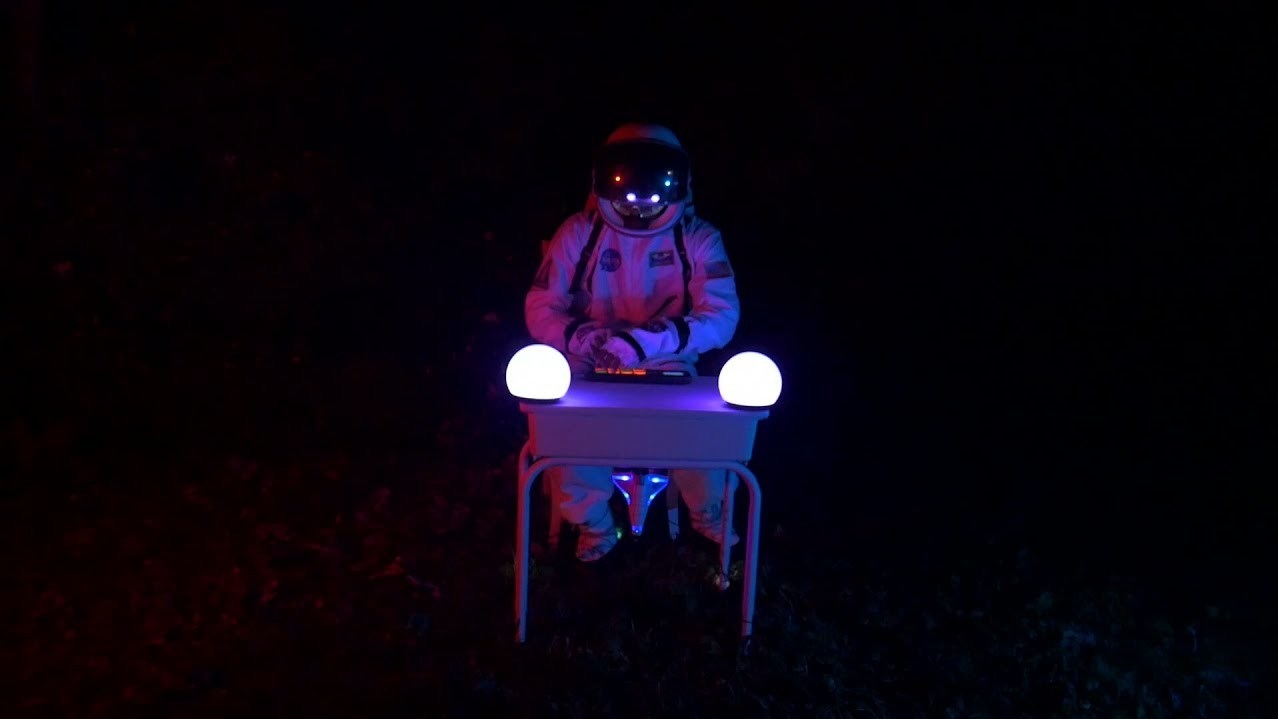 Moon Man, 'Vacuum' : #NowPlaying : NPR