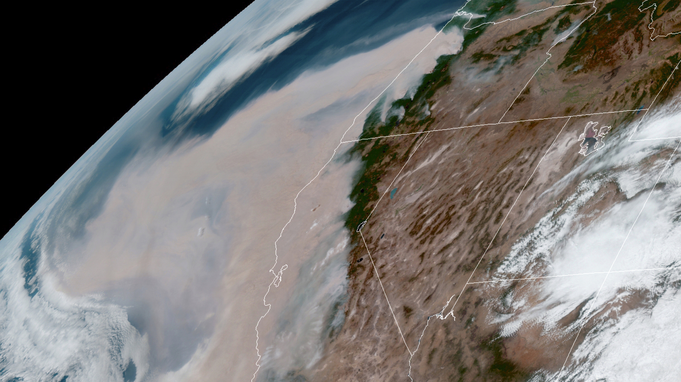 Research Finds Wildfire Smoke Makes Indoor Air Unhealthy Too : NPR