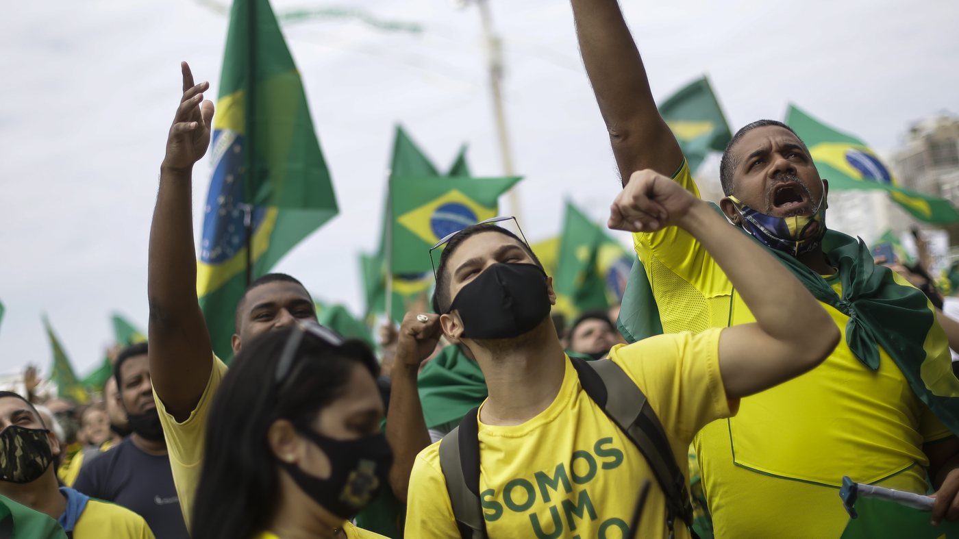 Jair Bolsonaro Supporters Attend Major Rally Amid His Supreme Court ...