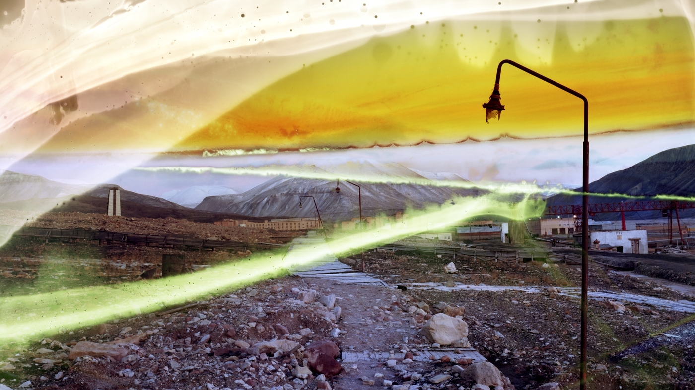 These otherworldly photos convey climate change's effects on Arctic ...