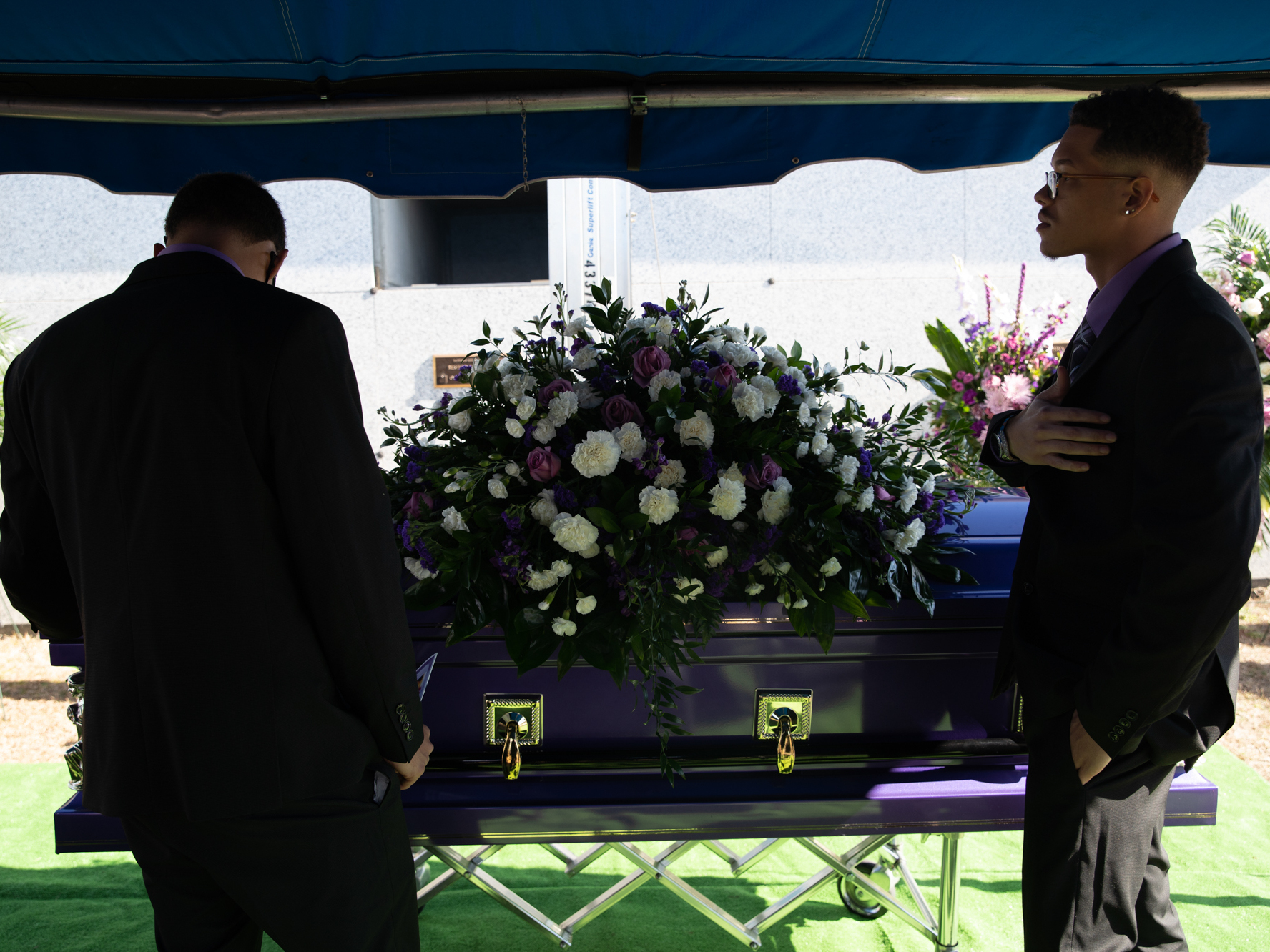 This mother wanted her son to have photos to understand her breast ...