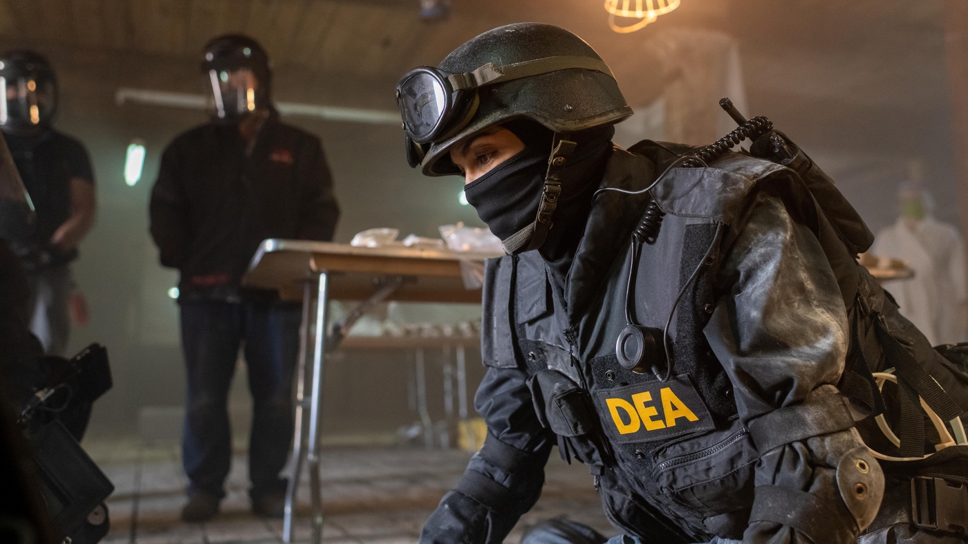 Is 'Dopesick' a true story? What the show gets right about the opioid ...