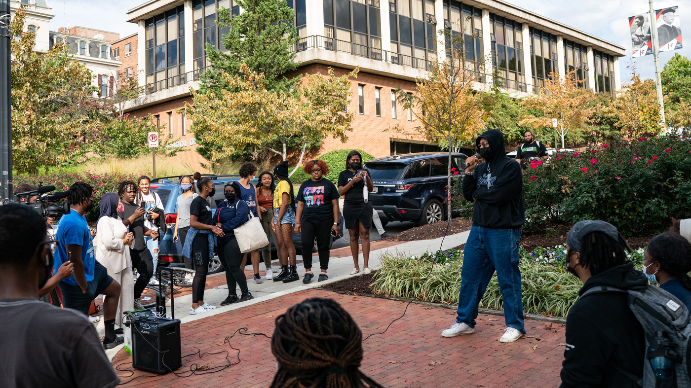 Howard University students end protest after an agreement with school ...
