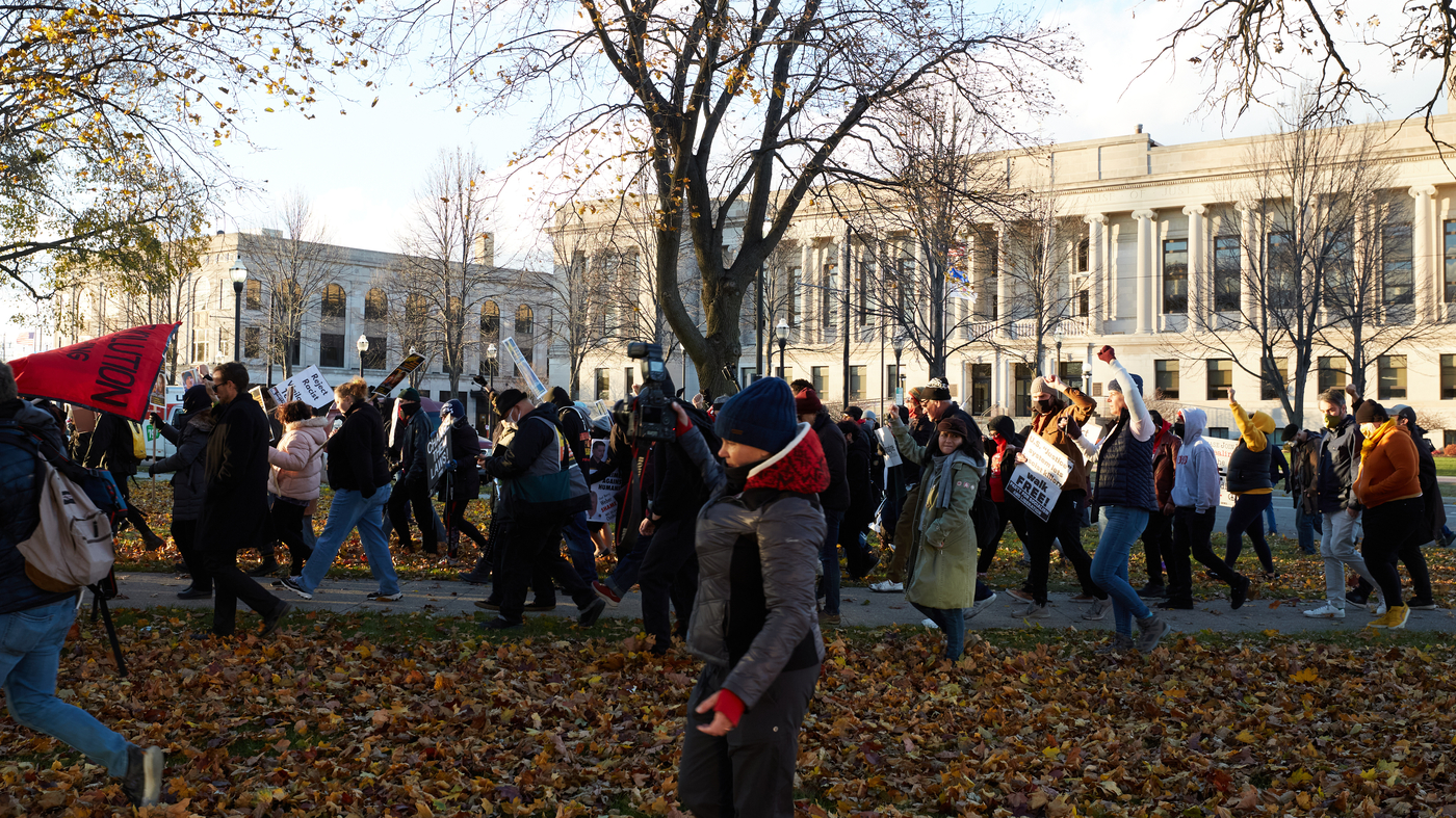 Chrystul Kizer's self-defense case and the Kyle Rittenhouse verdict : NPR