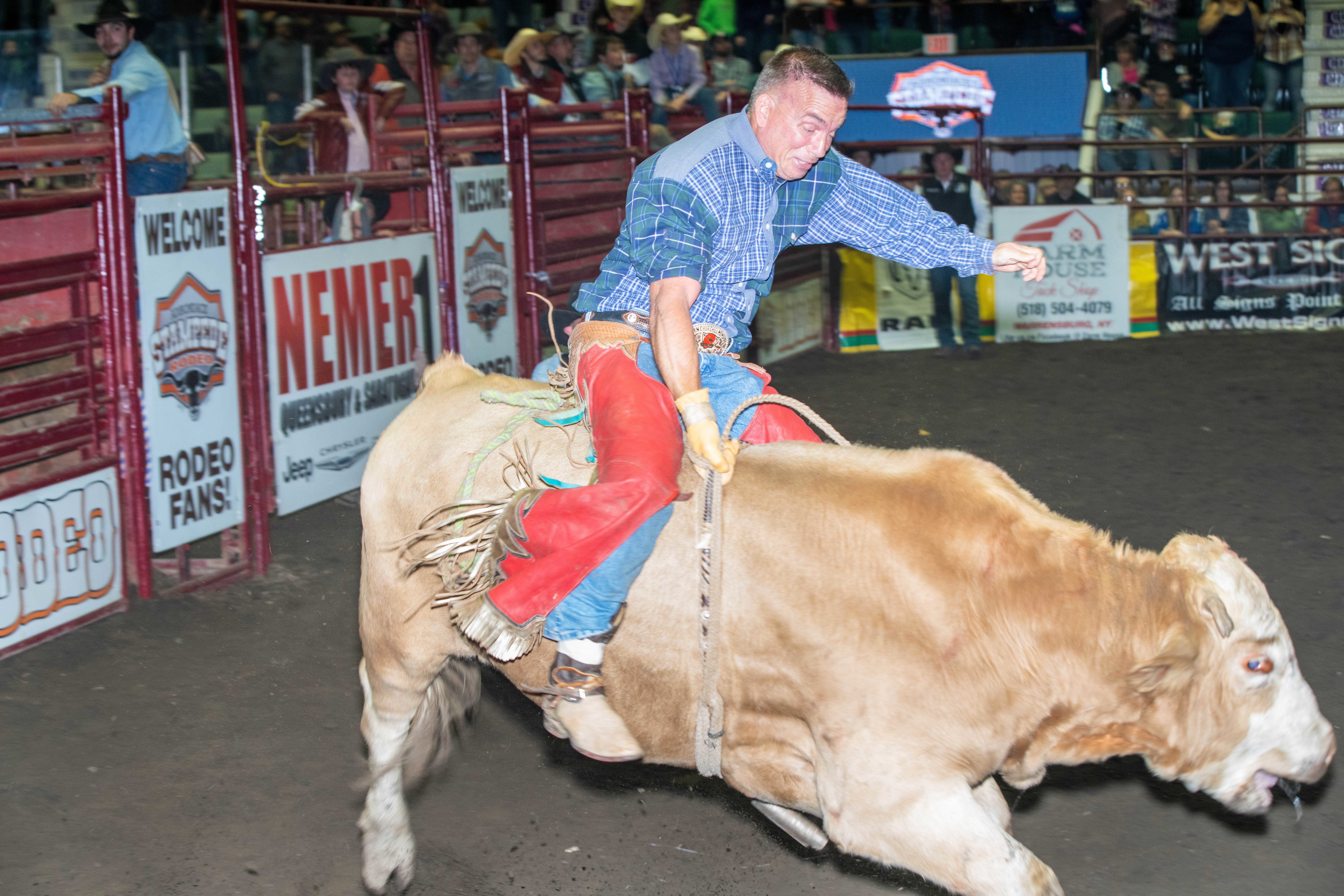 Meet the Arkansas cowboy who found a new life as a rodeo clown | NCPR News