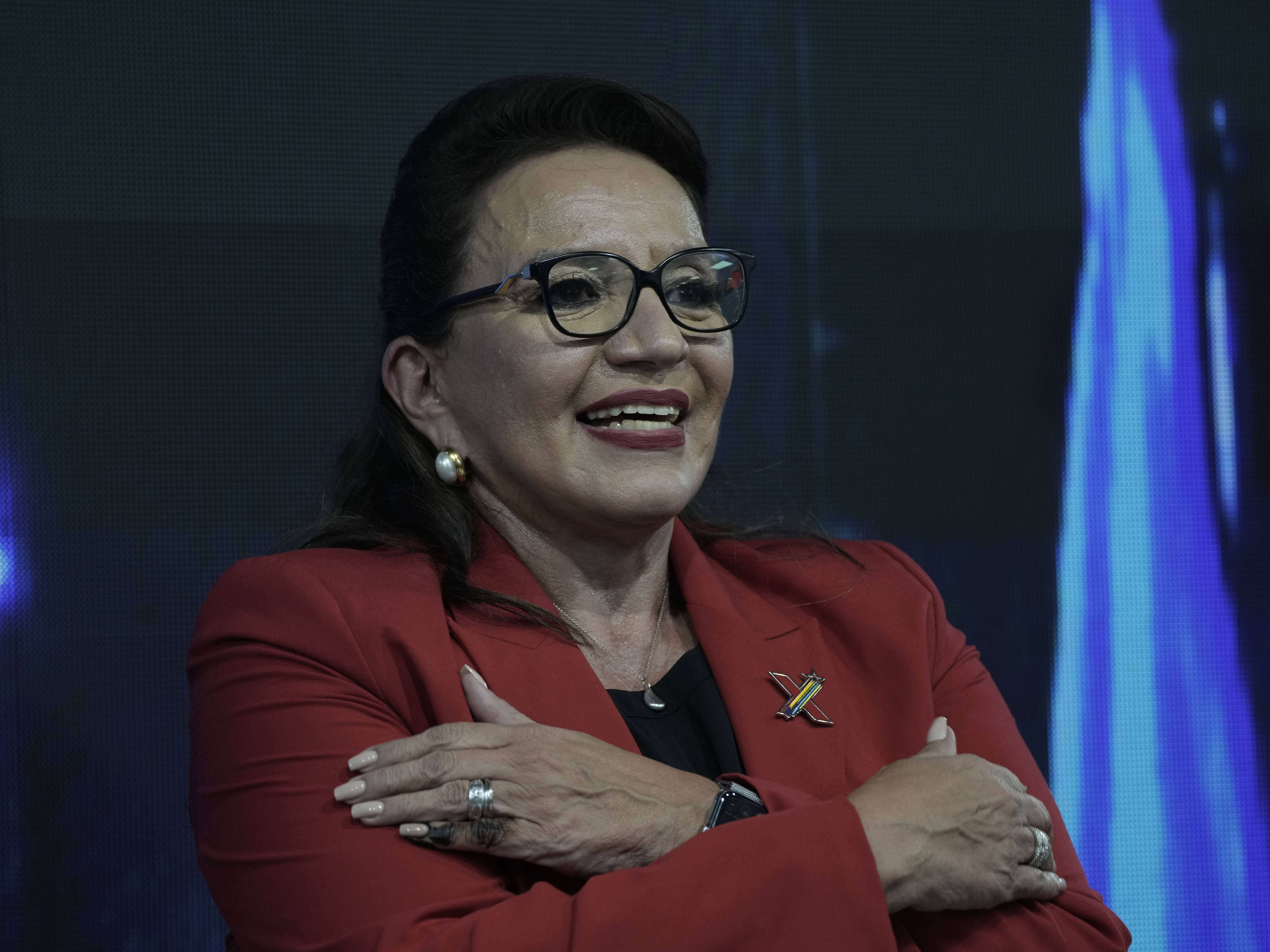 Leftist claims victory in Honduran vote, setting up a showdown with ...