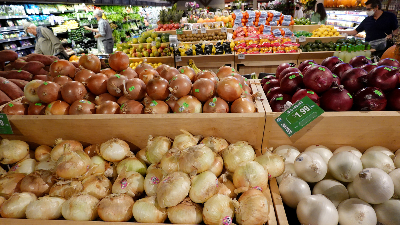 Food recalls fell during the pandemic. Experts are not entirely sure ...