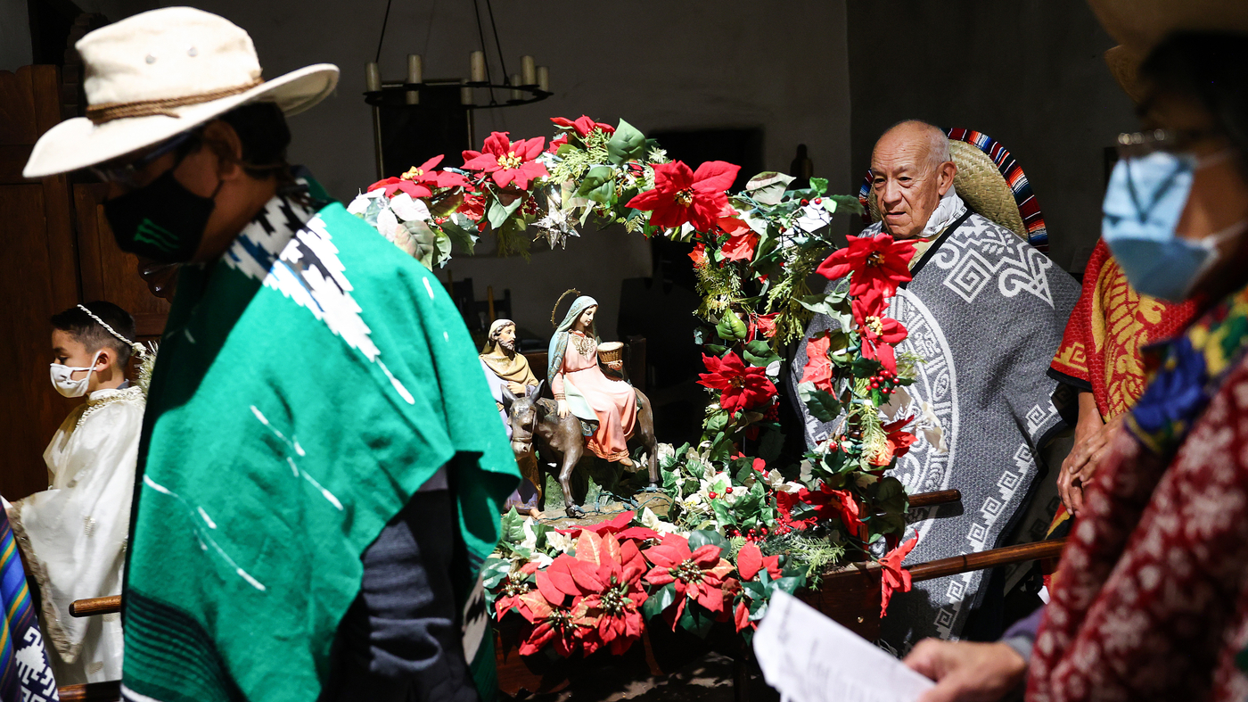 Piñatas are essential in Mexican Posadas, and they have a rich history ...