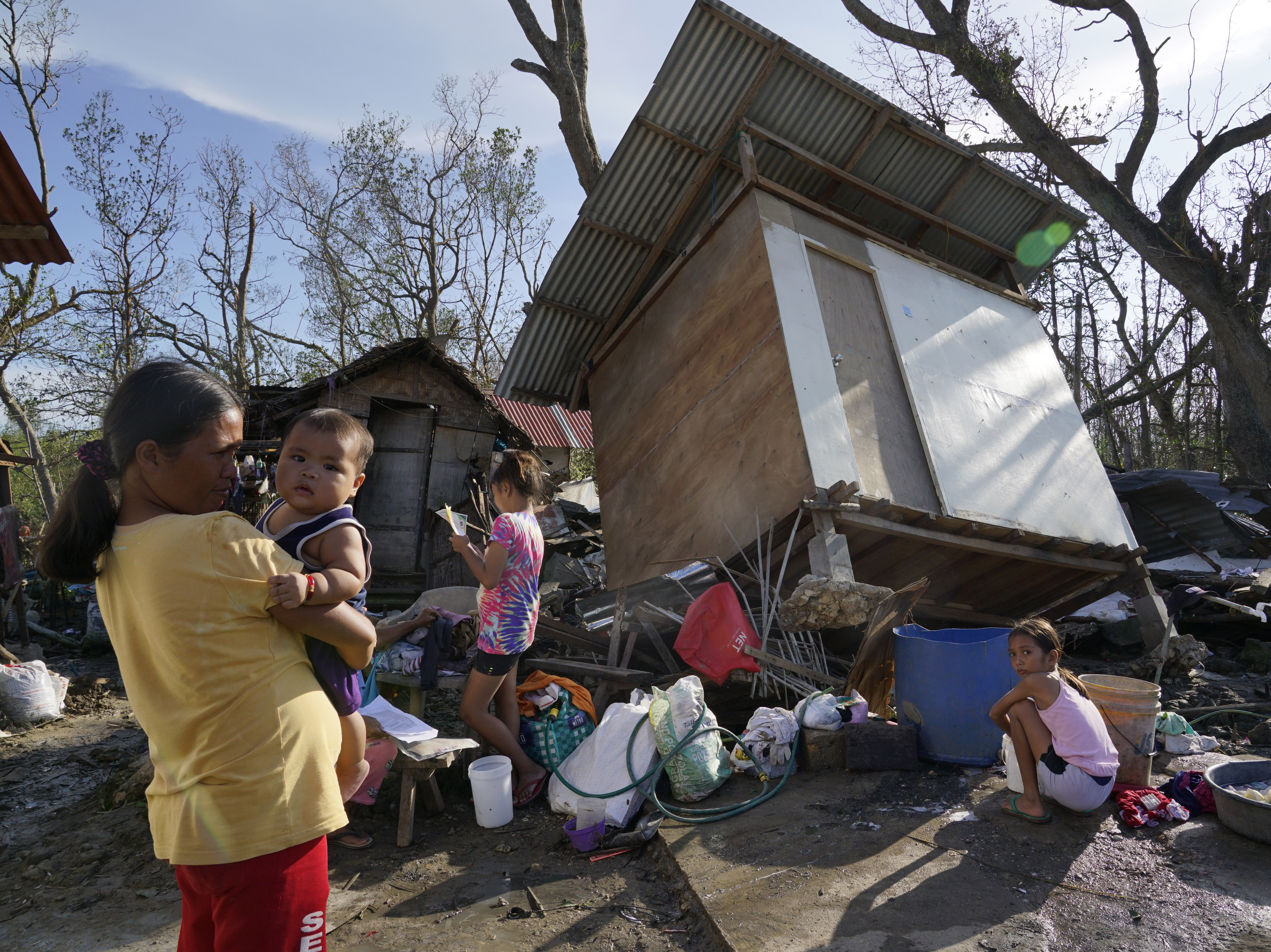 Desperation grows in the Philippines in the aftermath of Typhoon Rai ...