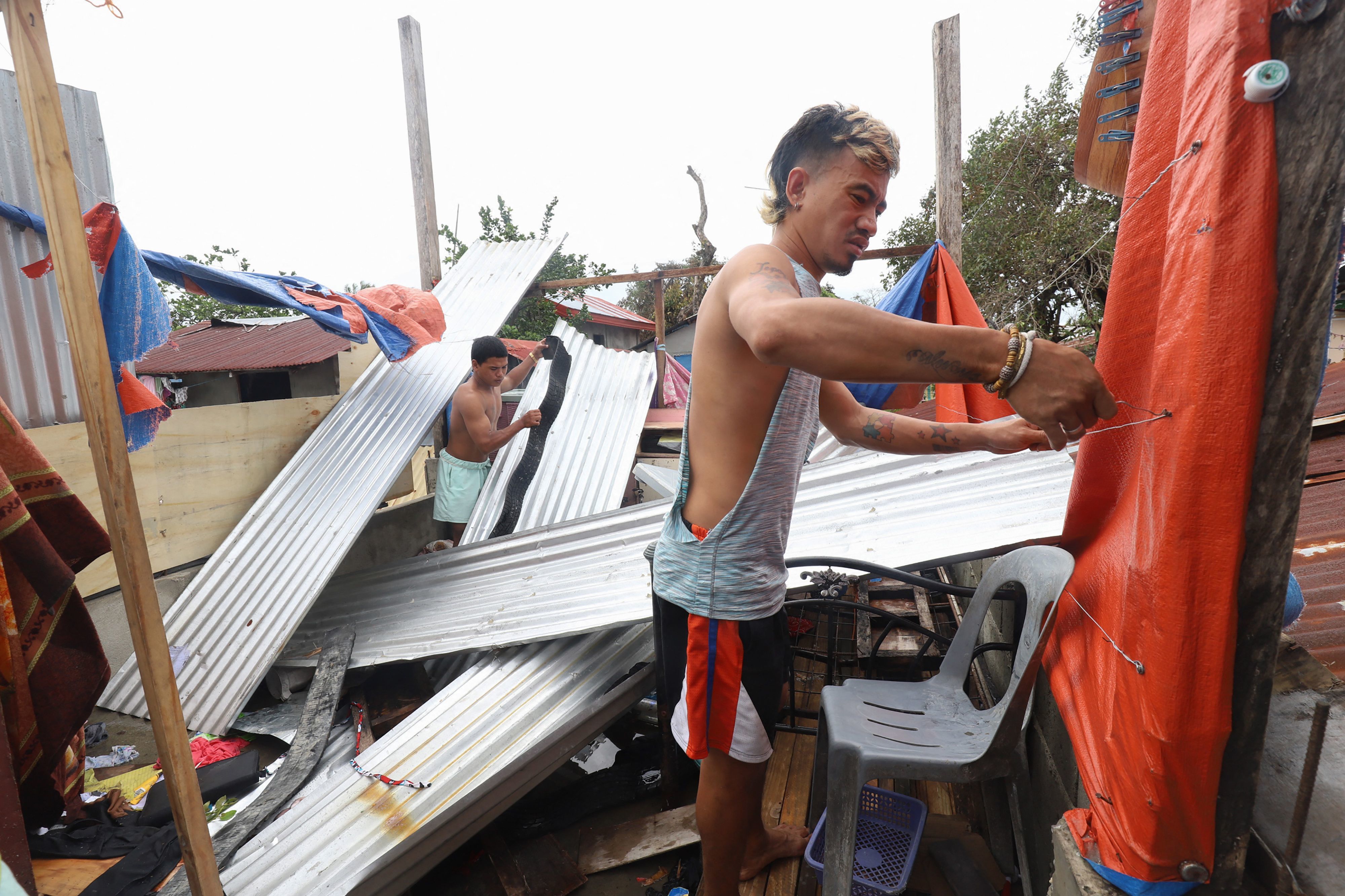 Desperation grows in the Philippines in the aftermath of Typhoon Rai ...