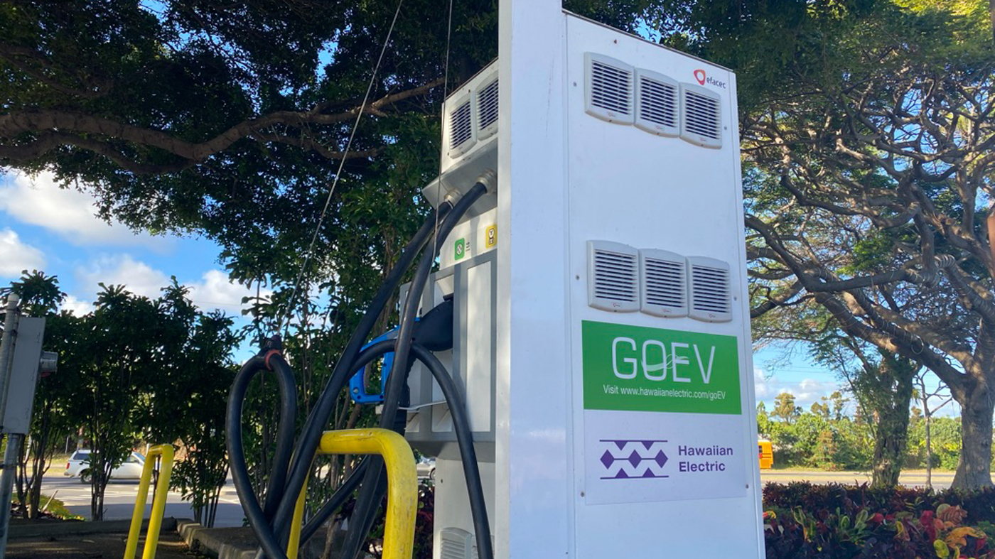 Hawaii's approach to electricity get off fossil fuels : NPR