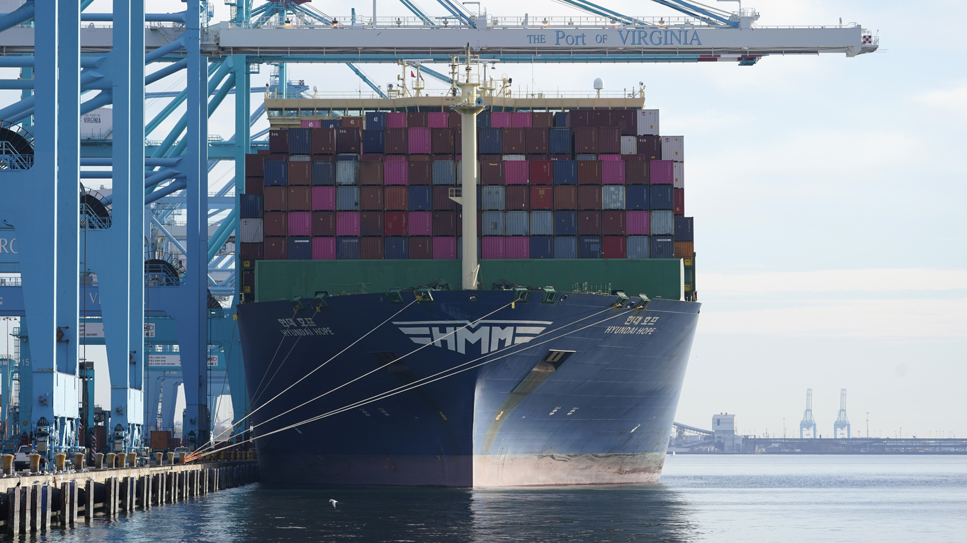 Christopher Mims' 'Arriving Today', goes inside the global supply chain ...