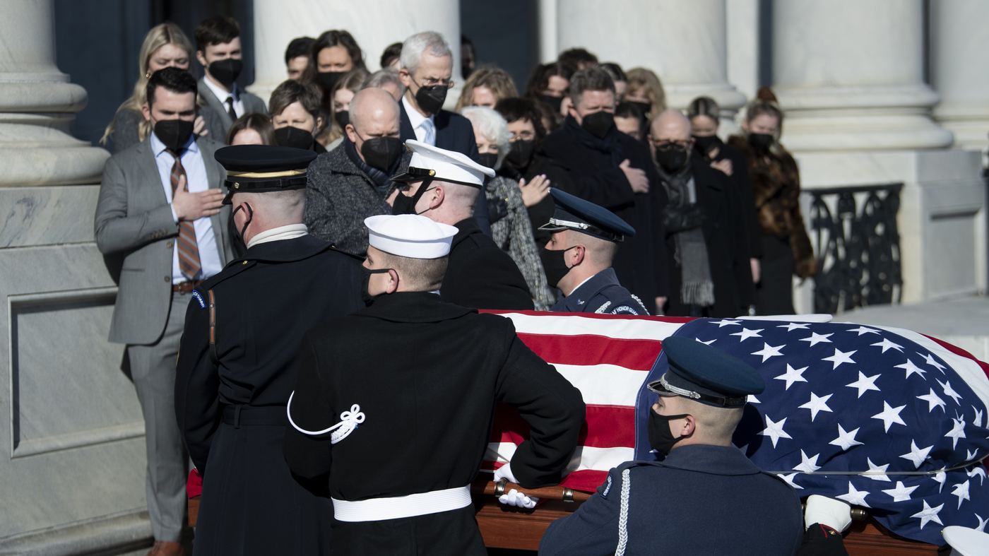 Harry Reid lies in state at the U.S. Capitol : NPR