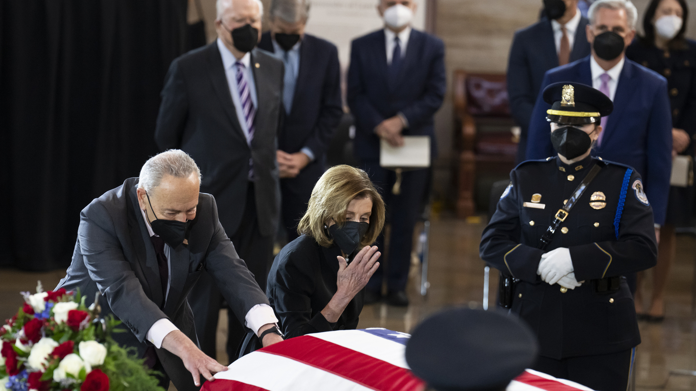 Harry Reid lies in state at the U.S. Capitol : NPR