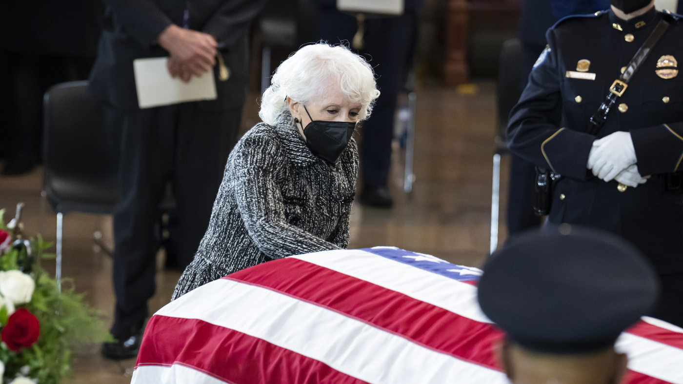 Harry Reid lies in state at the U.S. Capitol : NPR