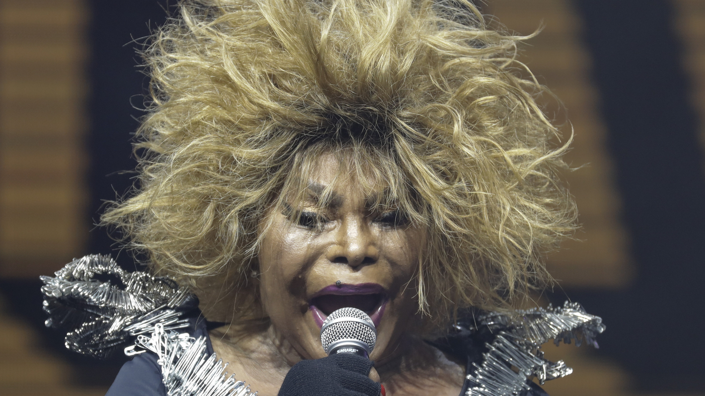 Elza Soares, Brazilian samba singer, dies at 91 : NPR