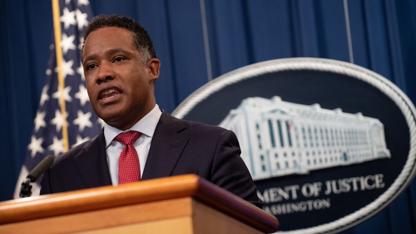 Top Justice official fights violent crime 18 years after his brother ...