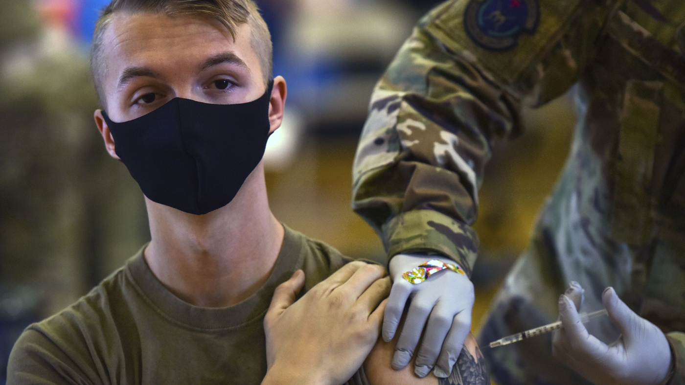 U.S. Army begins to discharge soldiers who refuse COVID-19 vaccination ...