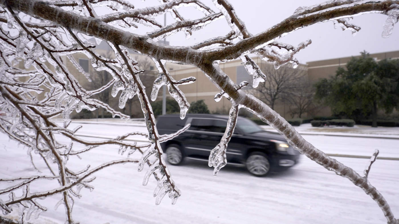 Ice becomes a bigger concern as massive winter storm moves across the U ...