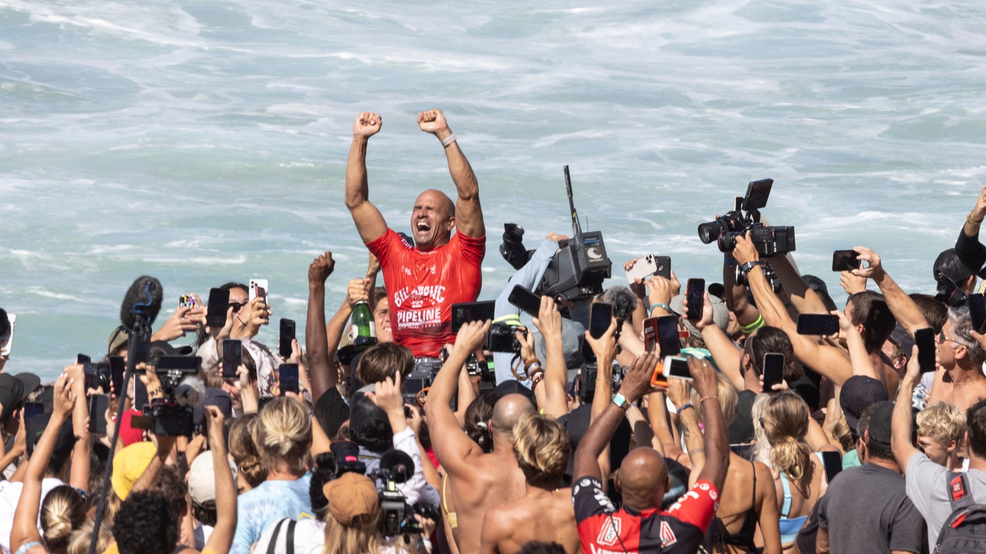 Kelly Slater on retirement, his Pipeline win in Hawaii, and turning 50 ...