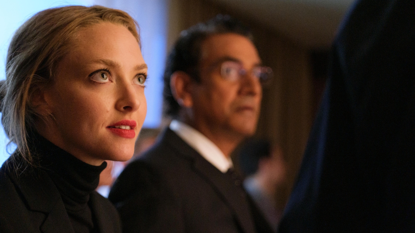 'The Dropout' is Hulu's take on Elizabeth Holmes, by way of Amanda ...