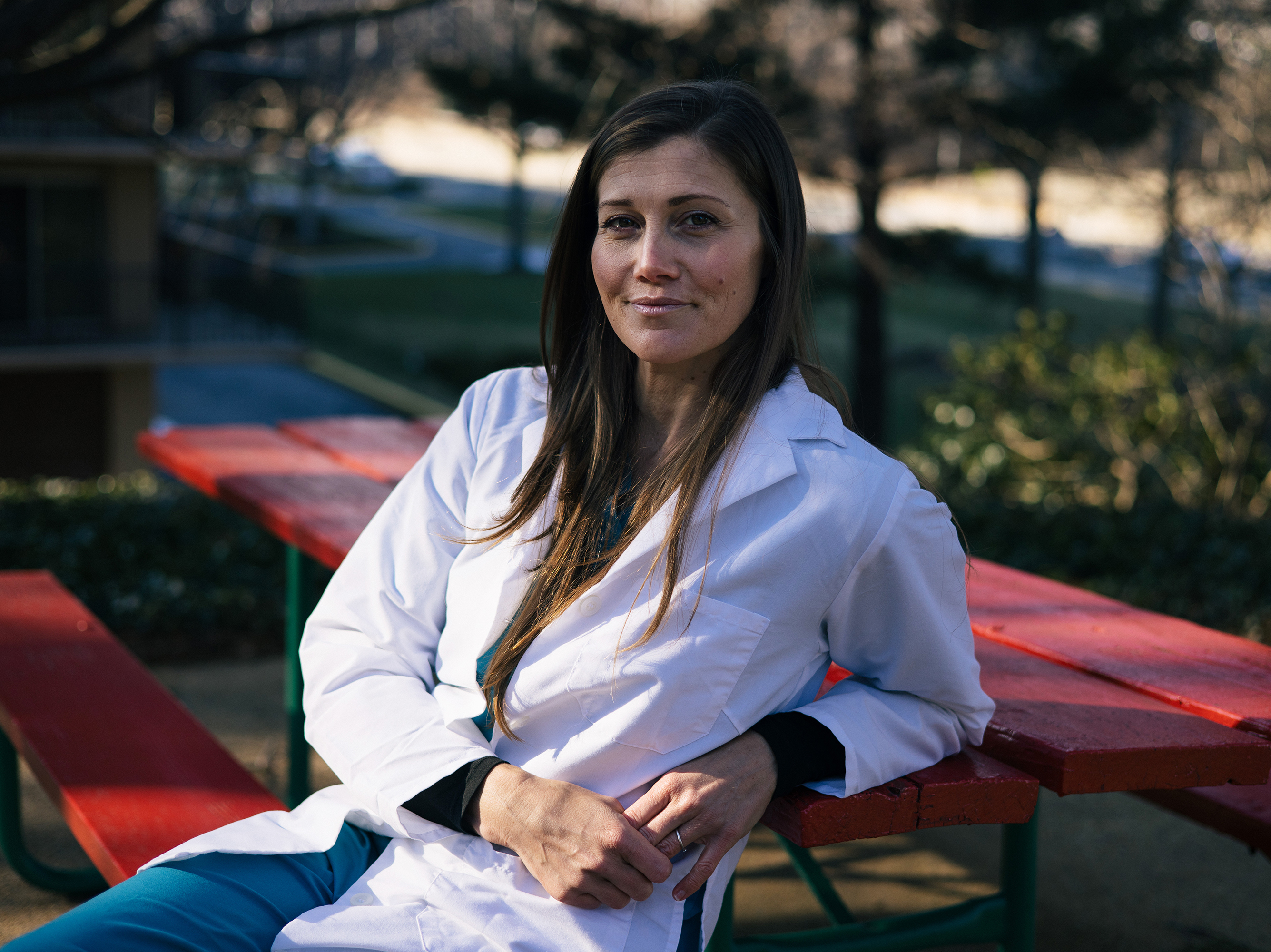 Nurses are waiting months for licenses as hospital staffing shortages ...