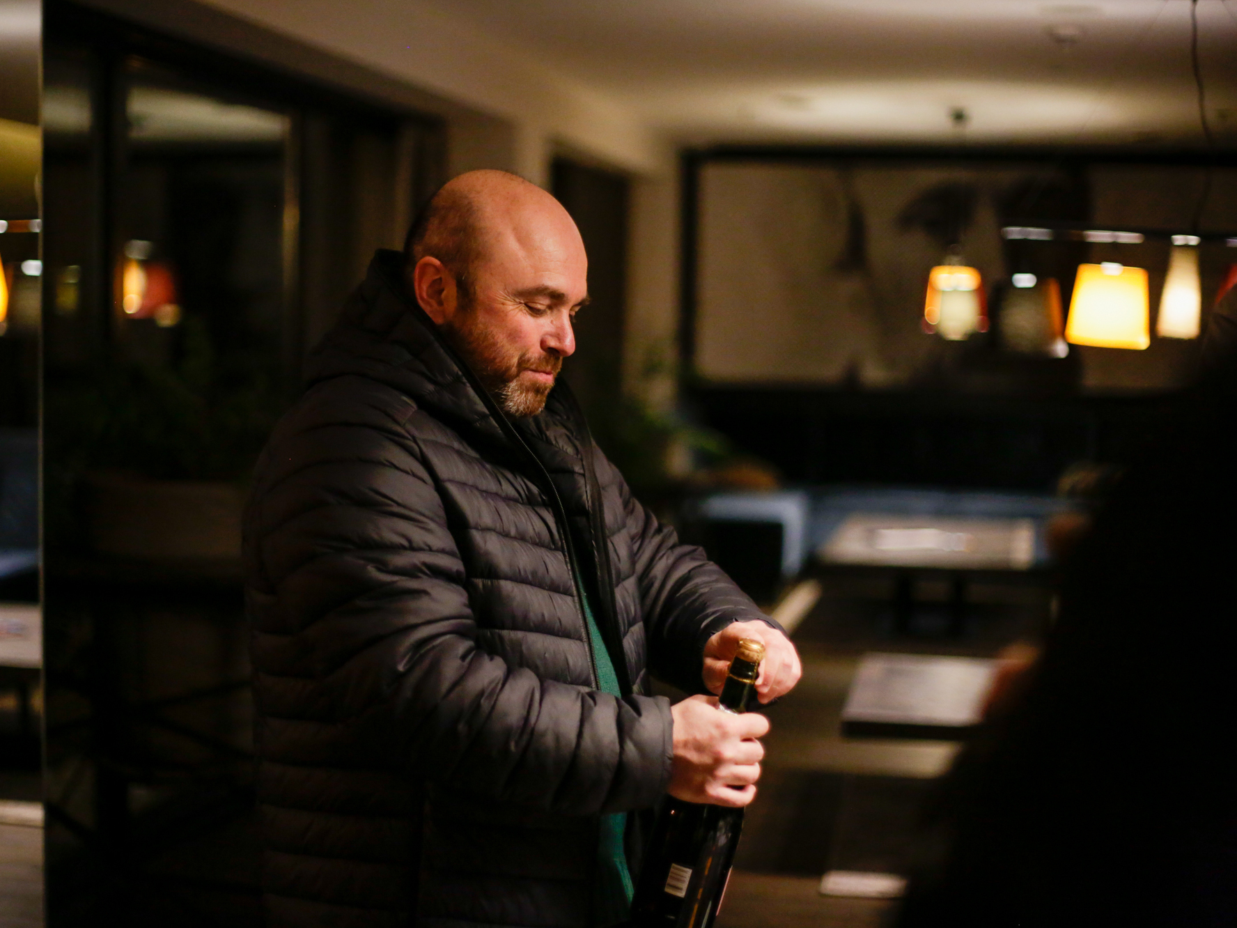 A rescue team evacuates premature American twins from Kyiv in a daring ...