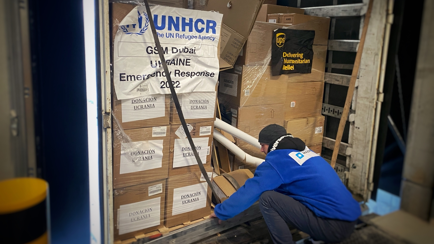 Ukraine invasion: Delivering aid into a war zone is personal for this ...