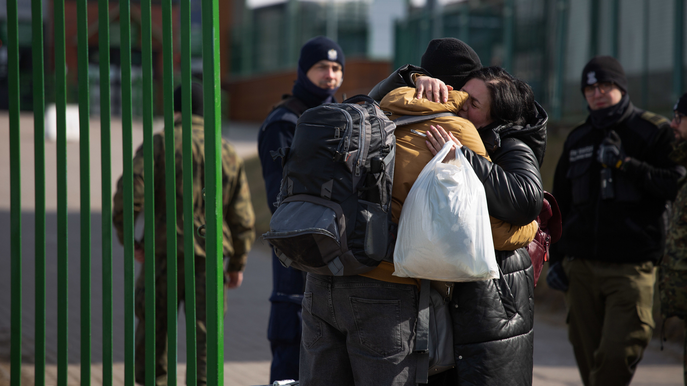 A tale of two Polish border towns : The Picture Show : NPR