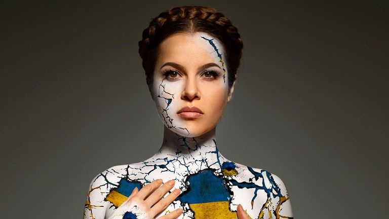 Ukrainian artists capture country's spirit and toll of Russian invasion ...