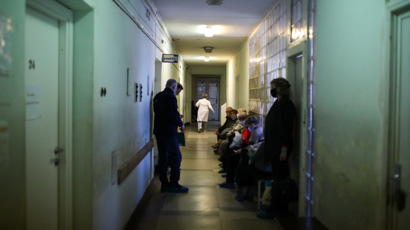 Photos of a Lviv, Ukraine, hospital struggling to treat patients ...