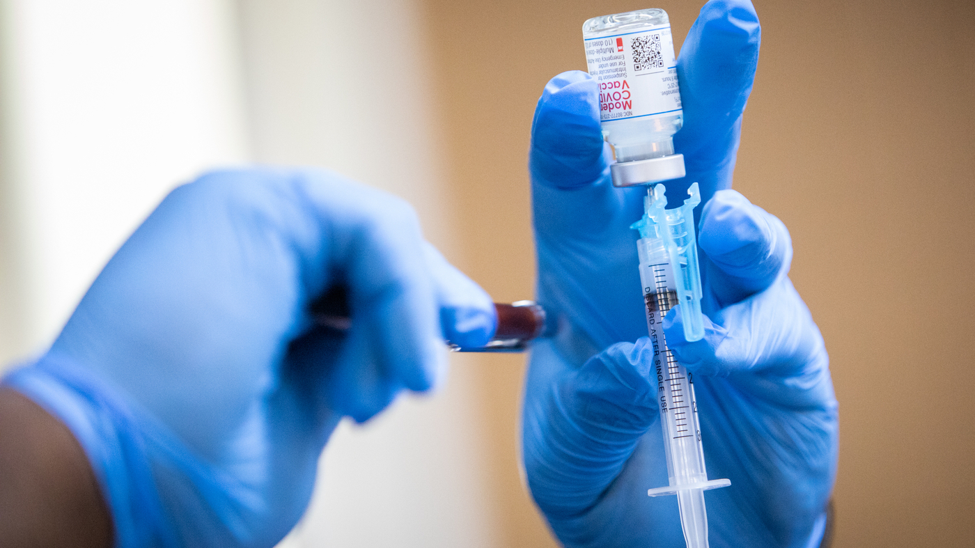 Moderna seeks approval for second COVID-19 booster shot for adults : NPR