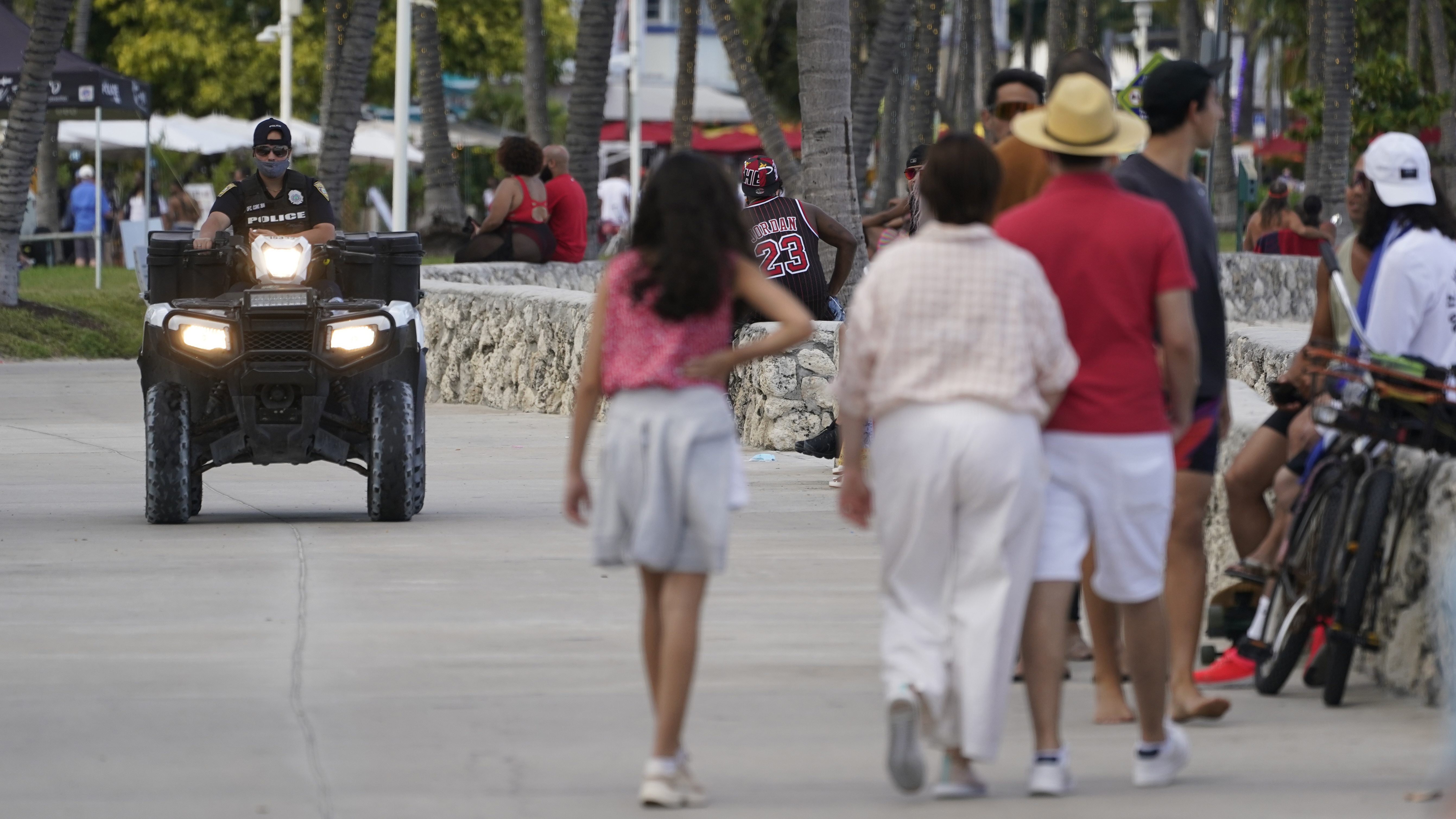 Miami Beach declares state of emergency after spring break violence : NPR