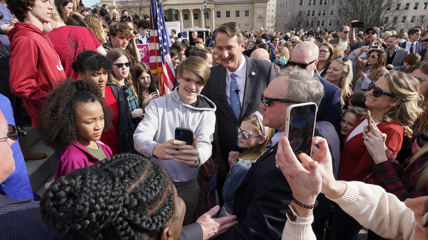 Federal judge rules in favor of parents who sued against Virginia mask ...
