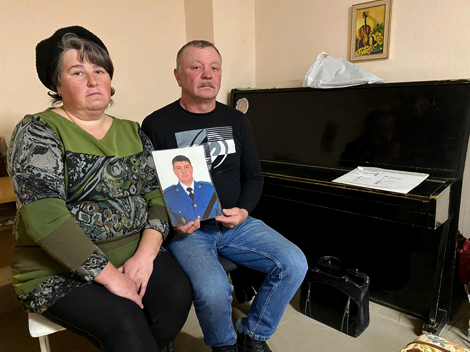 One Ukrainian family grieves the loss of their fighter pilot son | NCPR ...