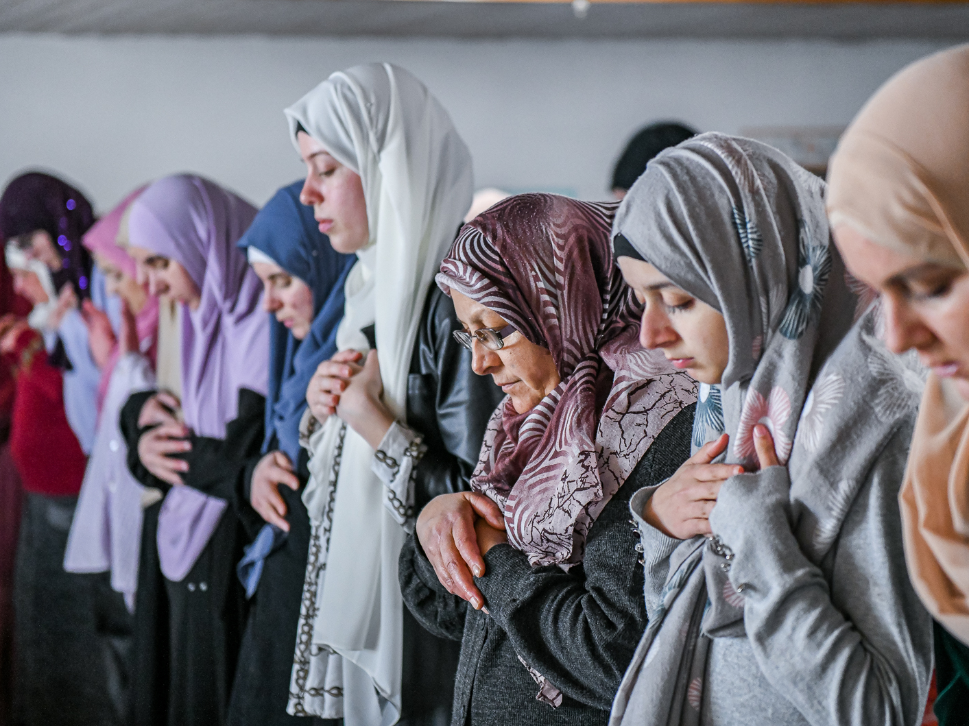 See how almost a quarter of humanity ushered in Ramadan, their holiest ...