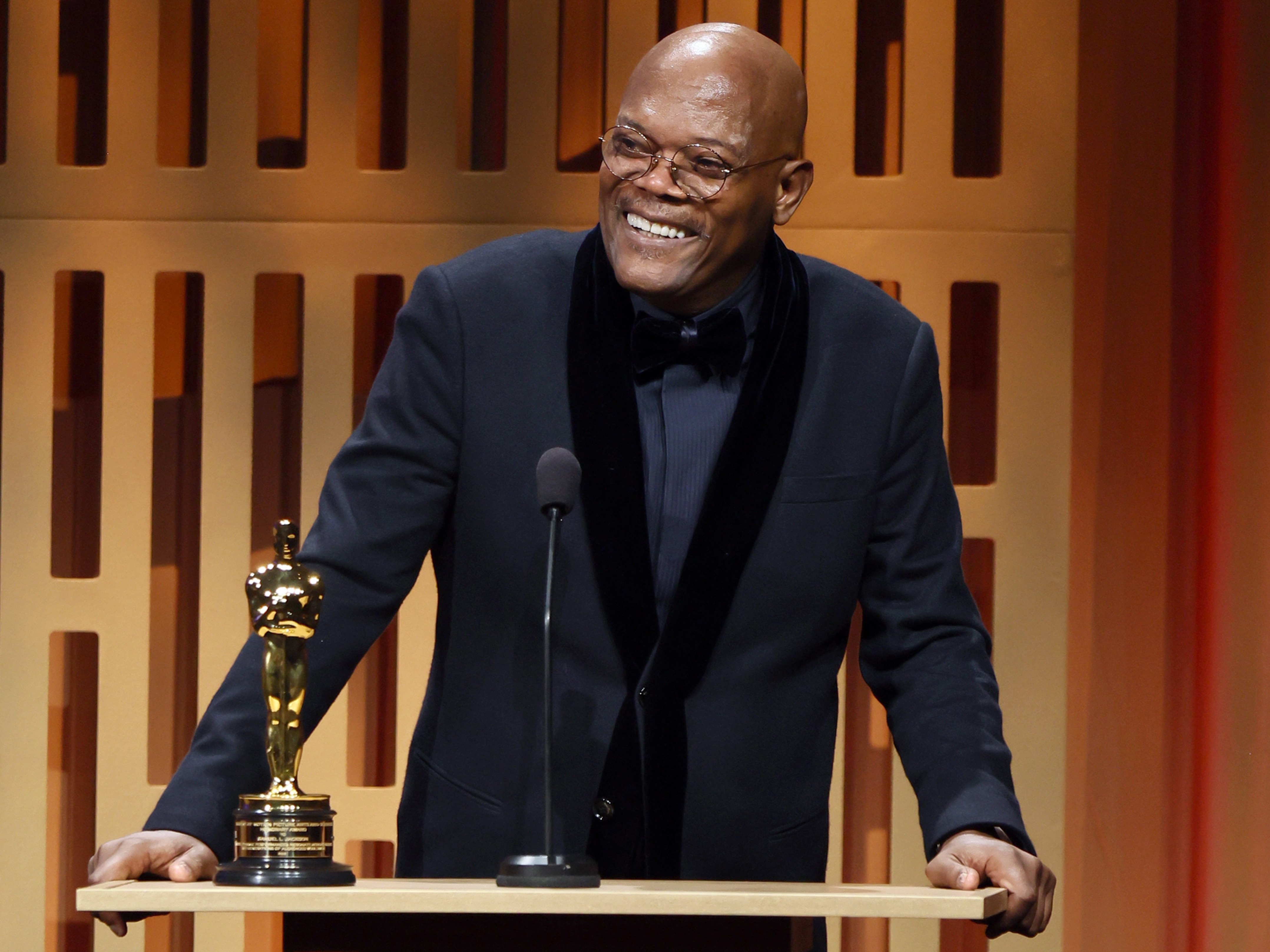 Samuel L. Jackson gets personal about dementia in 'The Last Days of ...