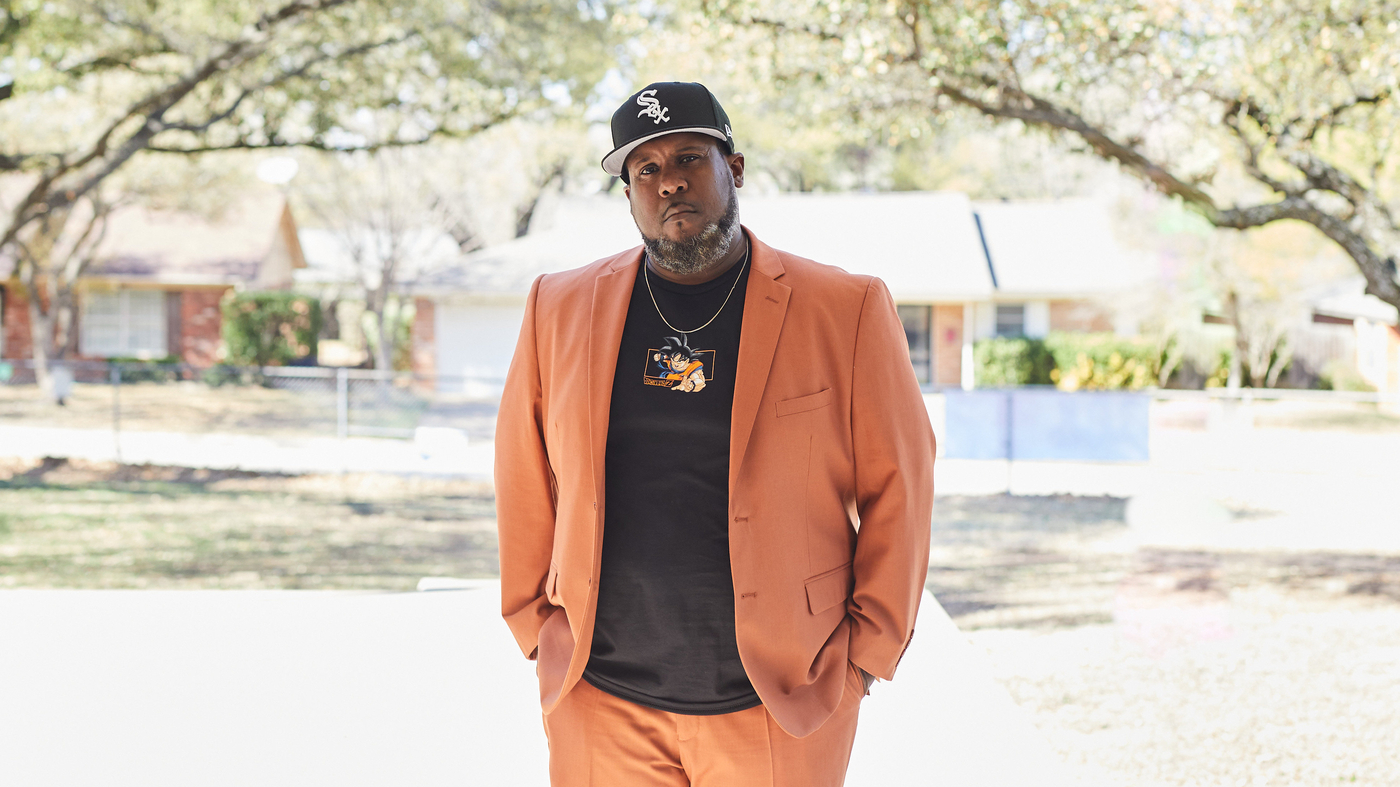 Texas teacher brings rap music into the classroom : NPR