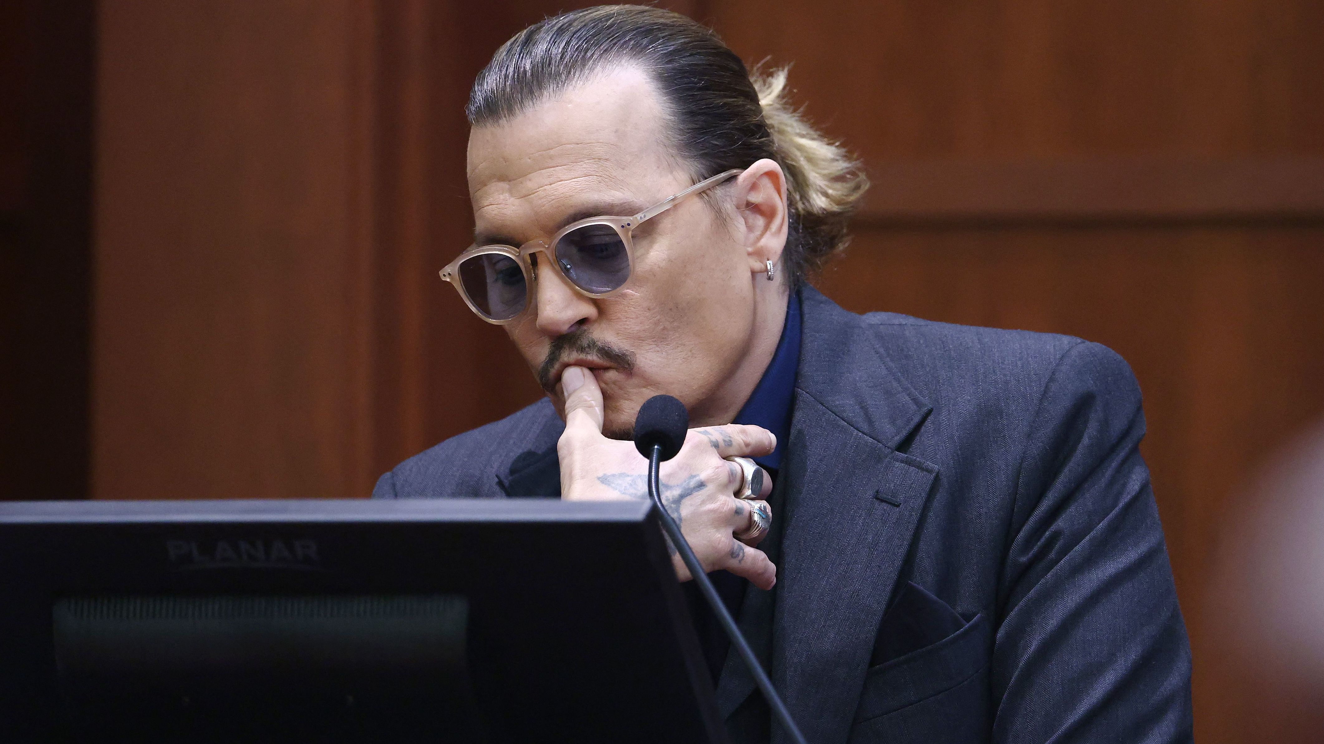 Johnny Depp's 3rd day in court focuses on his text messages about ex ...