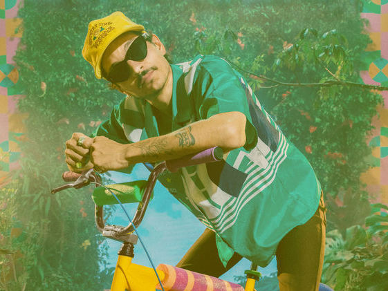 Caloncho, 'Somos Instantes' | NCPR News