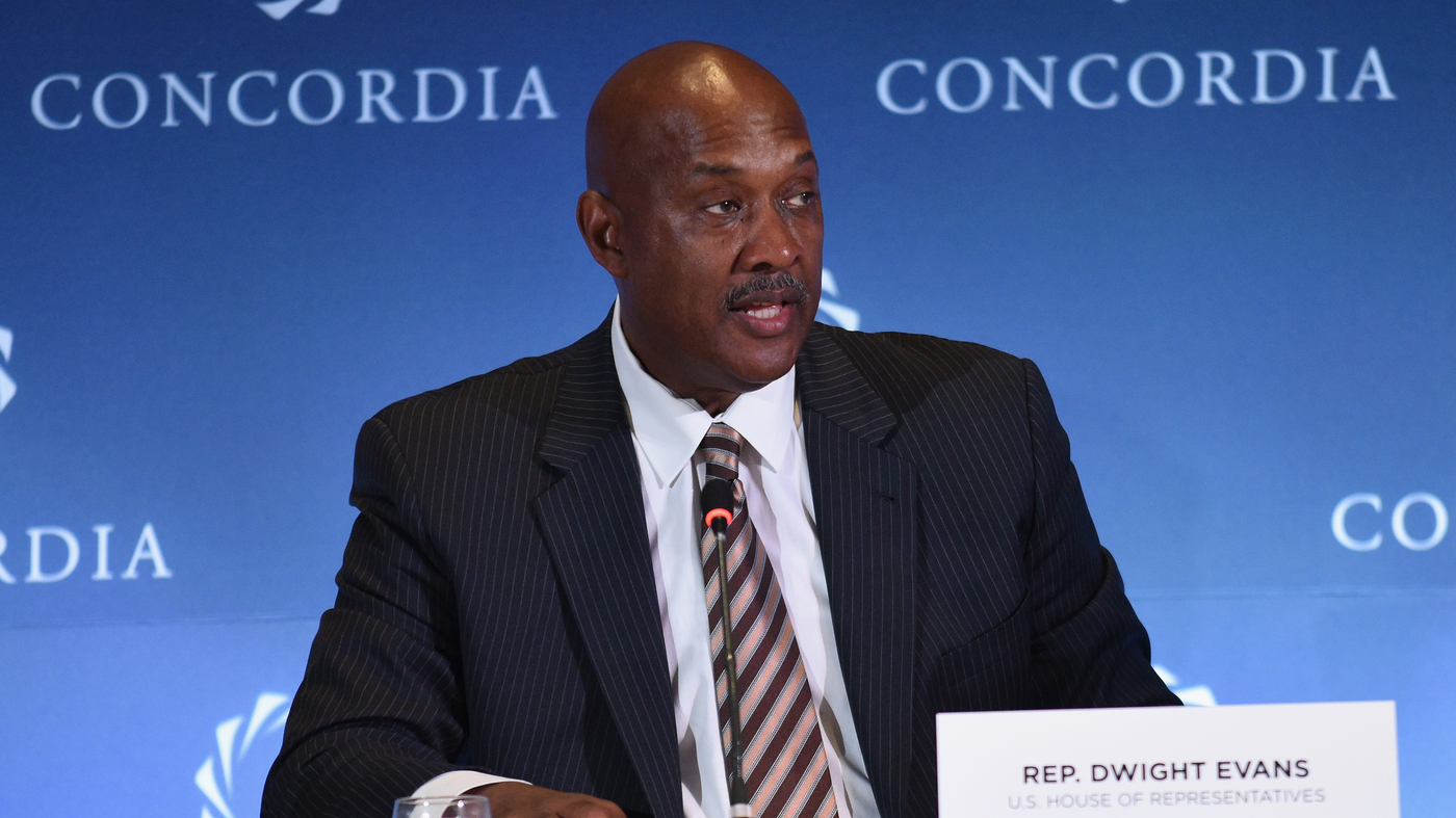 Congressional candidate Alexandra Hunt wants you to look beyond her ...