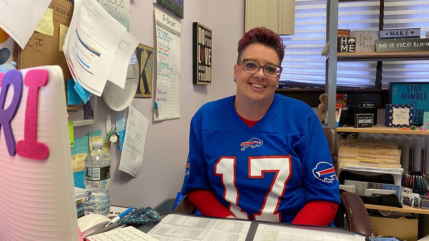 Buffalo shooting shuttered Tops and left a food desert, so locals ...