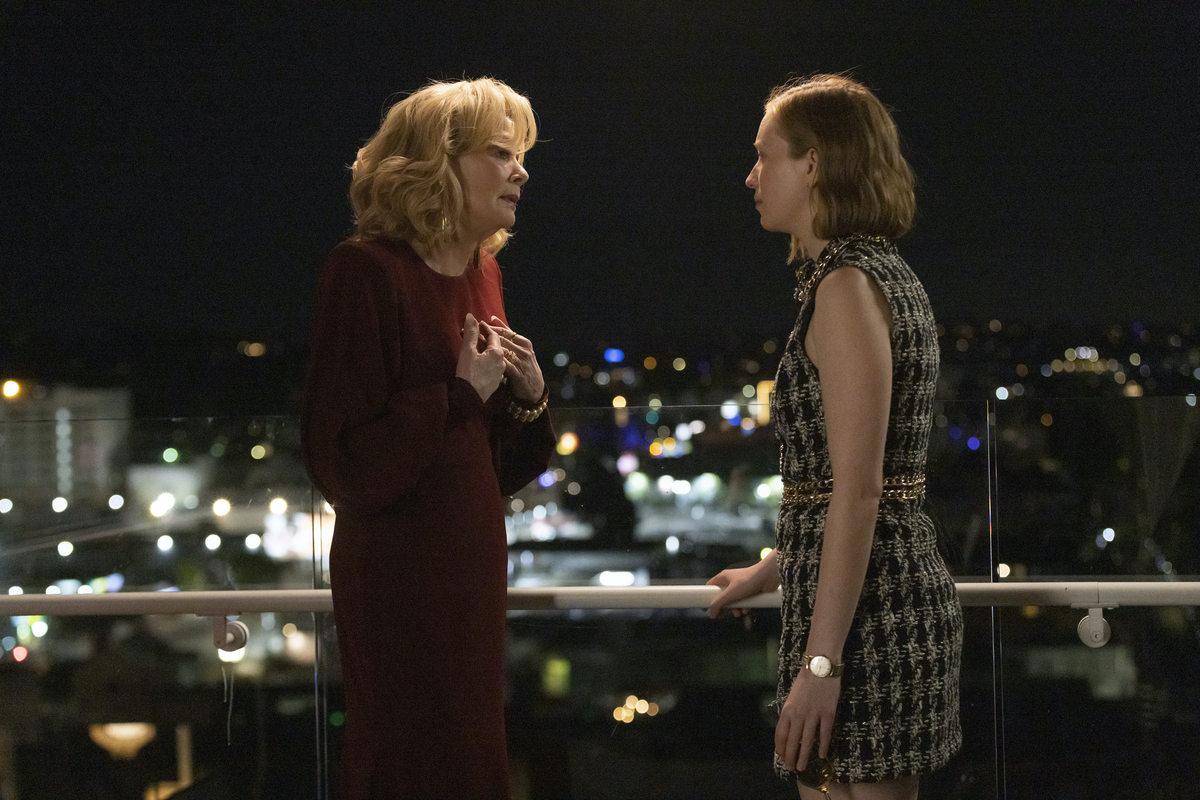 The co-creator of HBO Max's 'Hacks' talks about the secret to the show ...