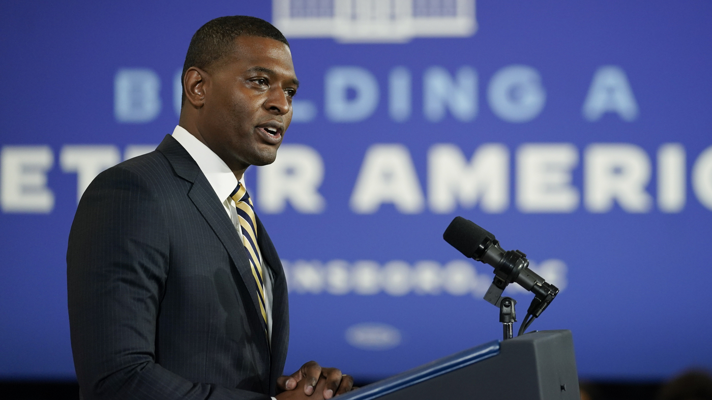 EPA says even tiny amounts of chemicals in drinking water pose risks : NPR