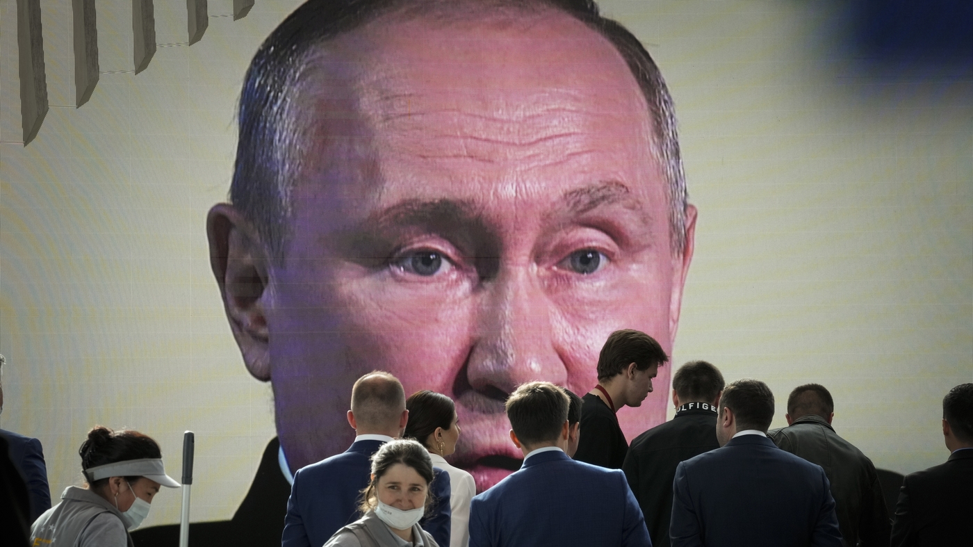 Russia's Putin lashes out at the U.S. and claims victory over sanctions ...