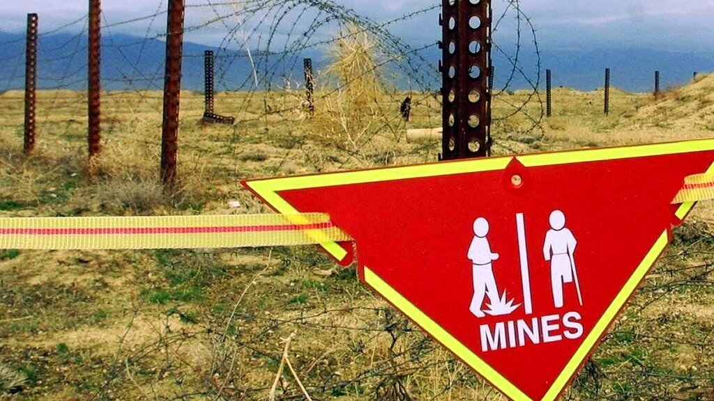 U.S. landmine ban renewed, except to defend South Korea, reversing a ...