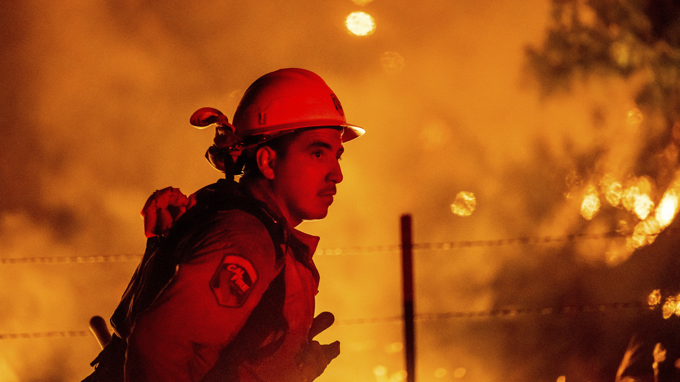 New evacuations for communities near California forest fire : NPR