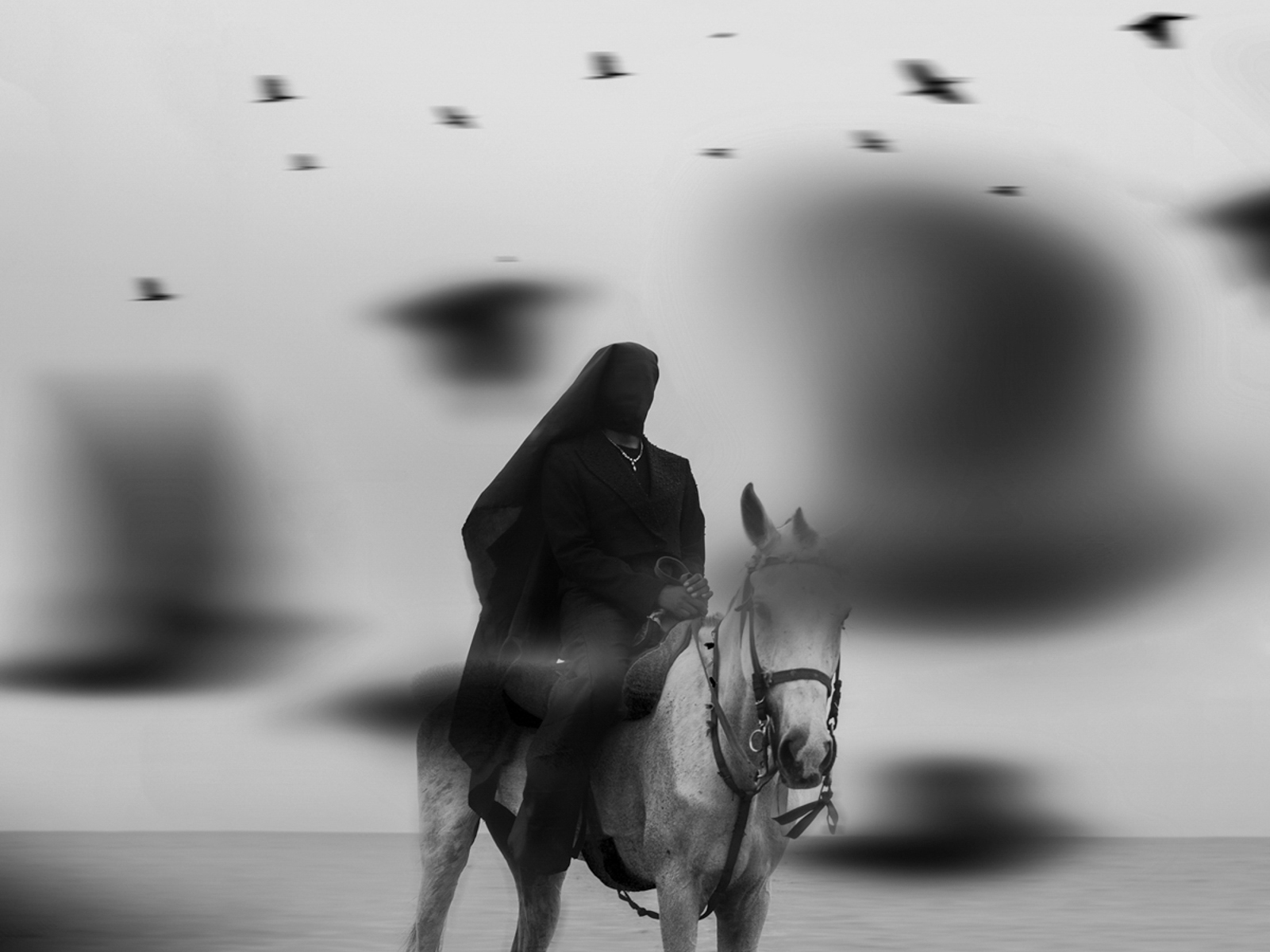 A skateboarding accident led this photographer to find his passion ...